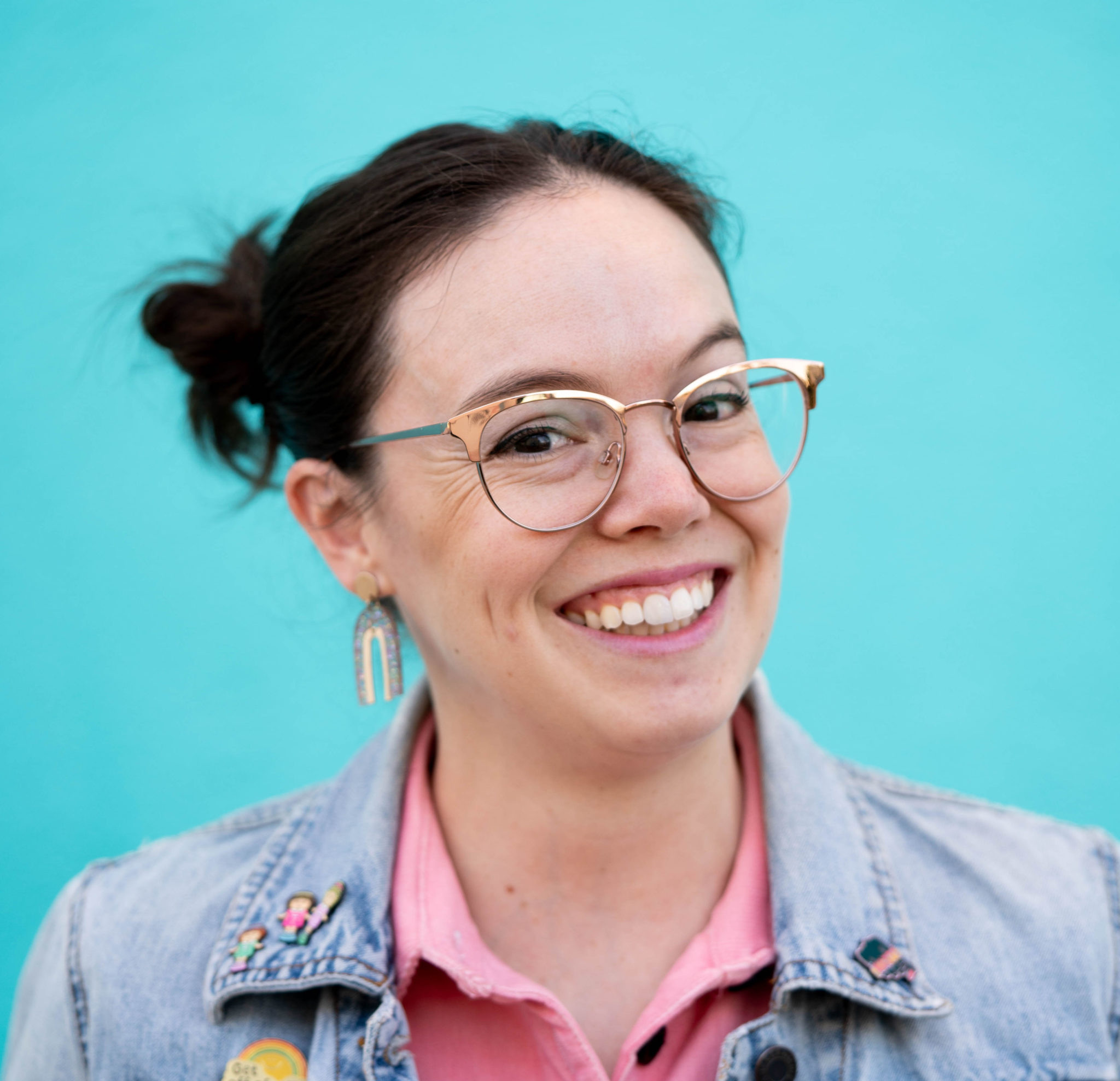 Jillian Gomez (Short & Loud) - Maydel Craft