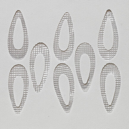 White 5010 Openwork Dotted Teardrop French sequins with Nacrolaque ...